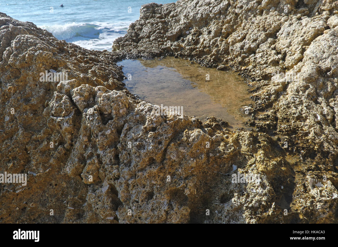 Beach scene in Gale beach. Albufeira, Algarve, Portugal Stock Photo - Alamy