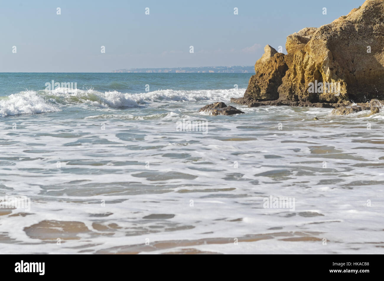 Beach scene in Gale beach. Albufeira, Algarve, Portugal Stock Photo - Alamy
