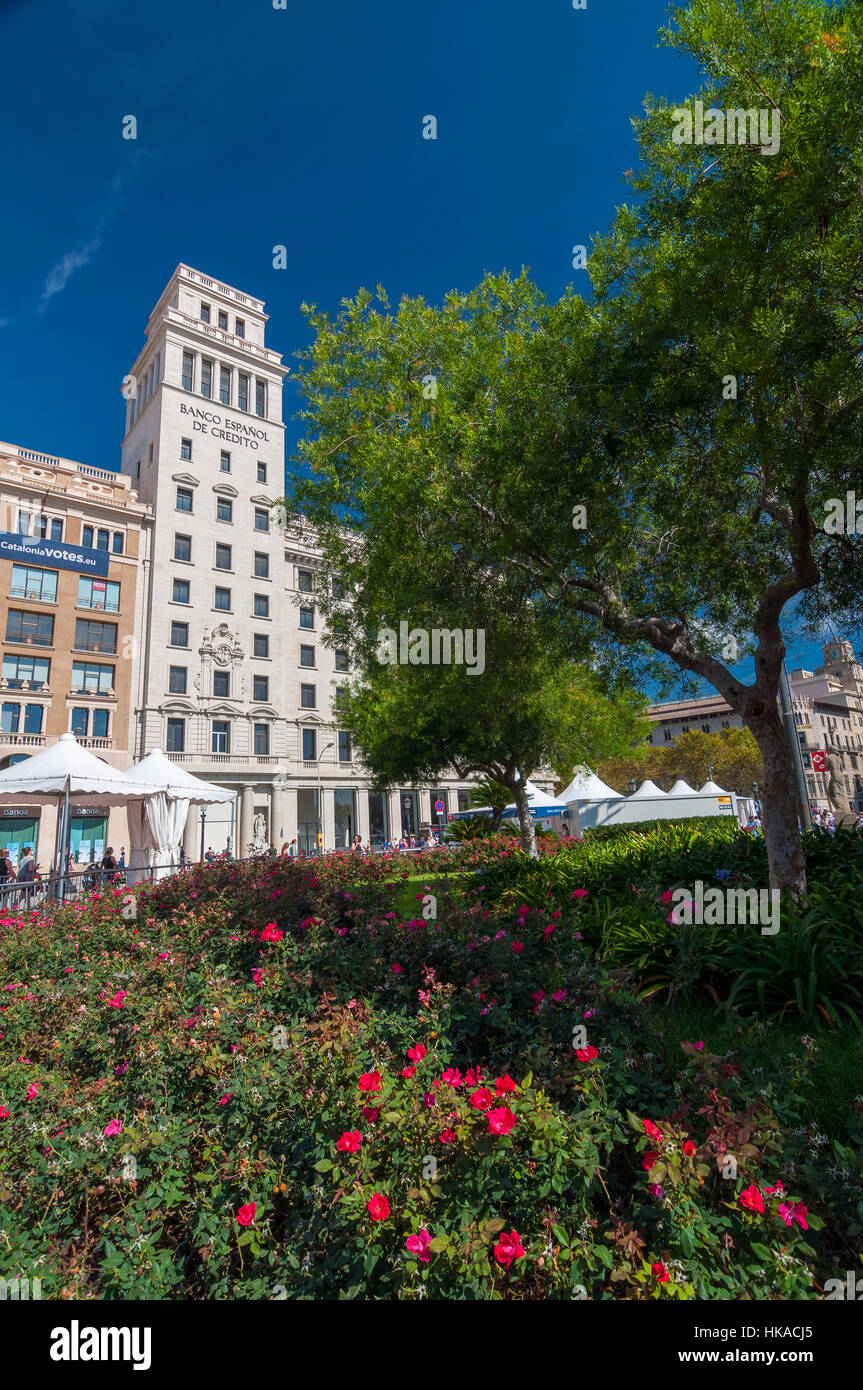 Public library of barcelona hi-res stock photography and images - Alamy