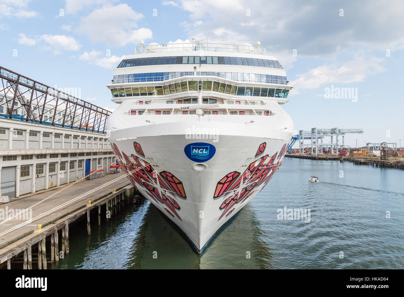 Norwegian Cruise Ship docked in Boston Cruise Port Stock Photo - Alamy