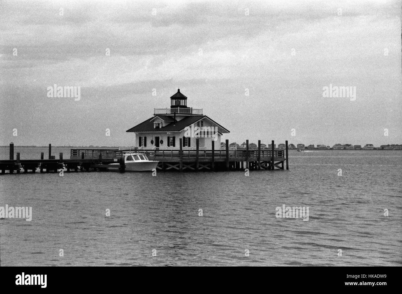 Grainy black and white photo of the Roanoke Marshes Lighthouse in the ...