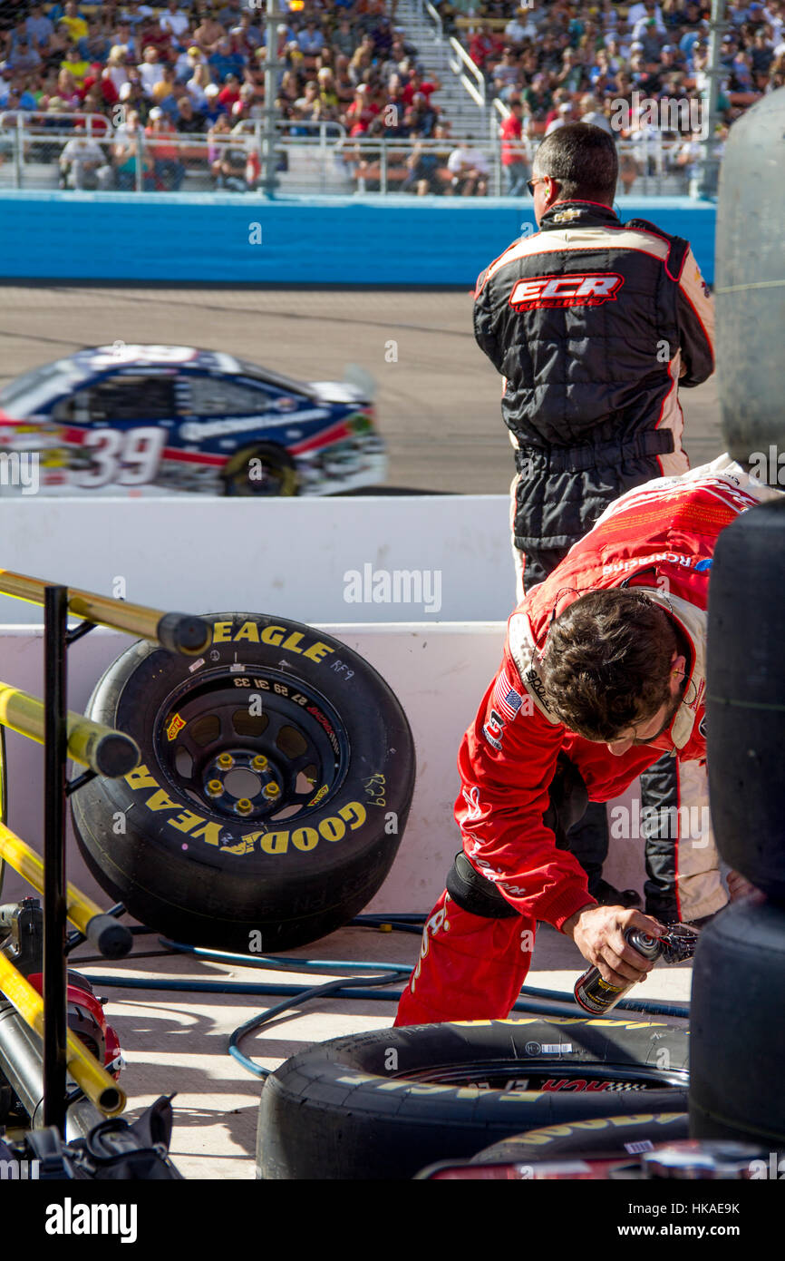 Setting up rv hi-res stock photography and images - Alamy