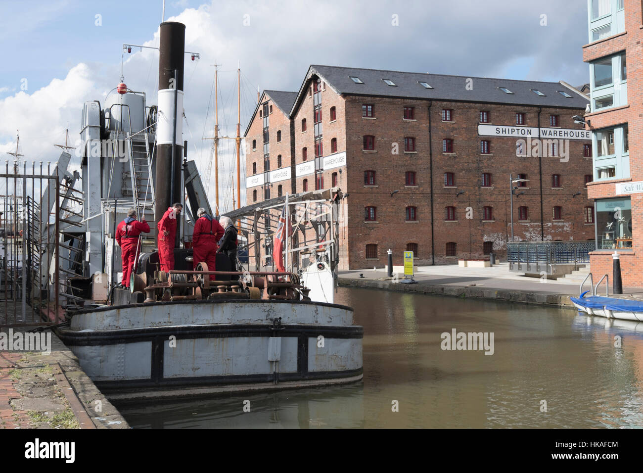 Vintage steam dredger in Gloucester Docks, southern England Stock Photo ...