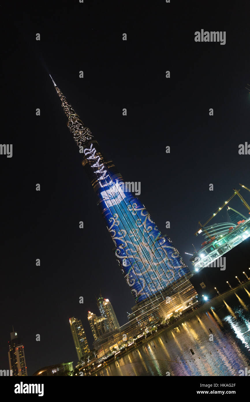 Burj Khalifa, world's tallest skyscraper, Dubai, United Arab Emirates ...