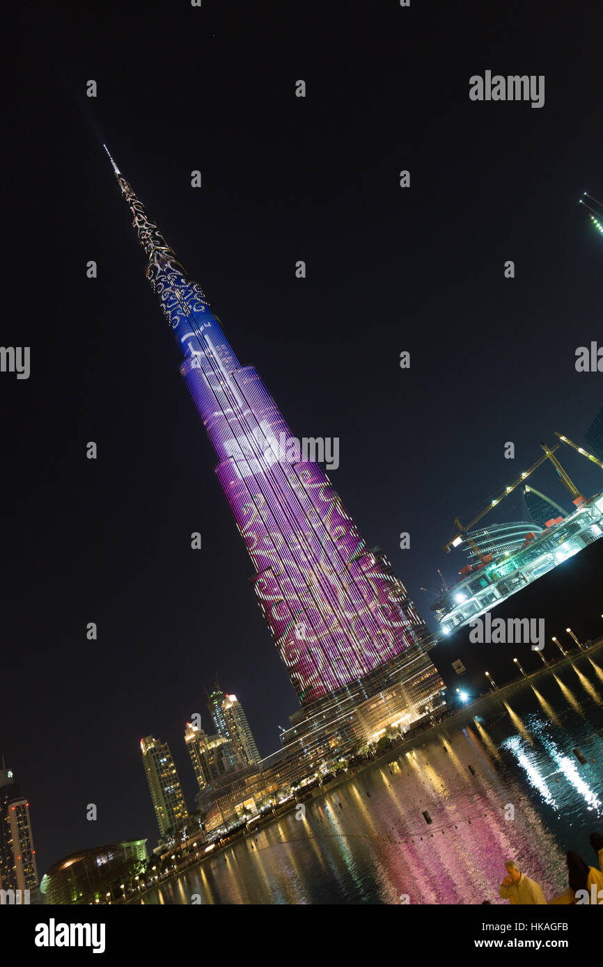 Burj Khalifa, world's tallest skyscraper, Dubai, United Arab Emirates ...