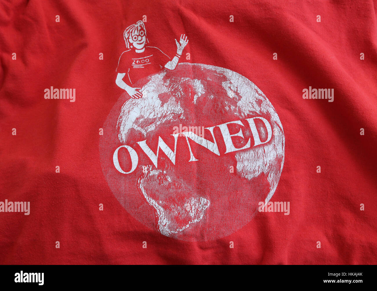 Red tee shirt hi-res stock photography and images - Alamy