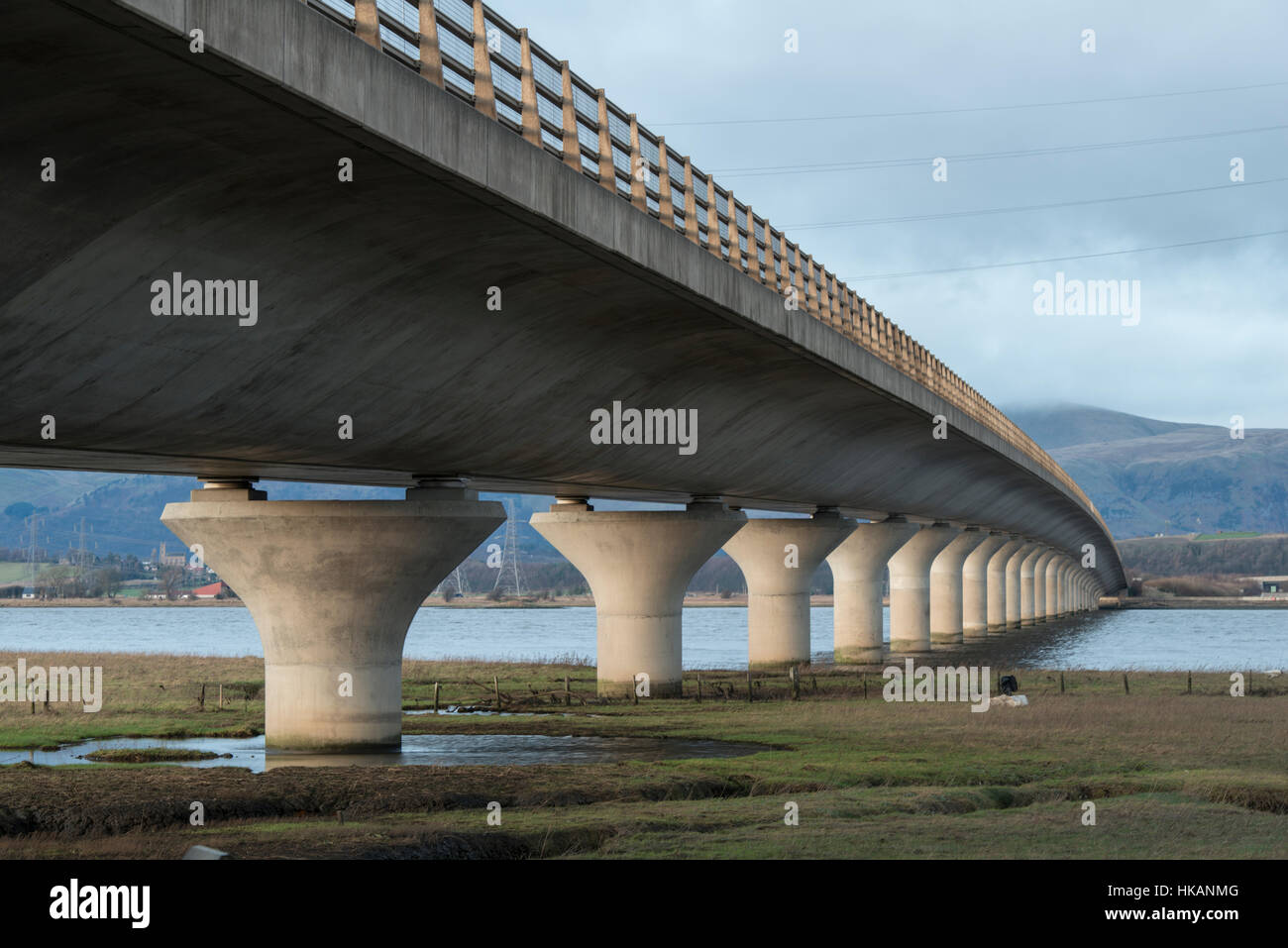 Clackmannanshire bridge over the Firth of Forth, looking North to Fife ...