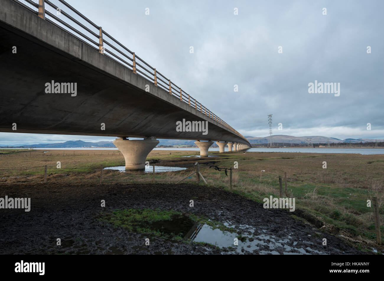 Clackmannanshire bridge over the Firth of Forth, looking North to Fife ...