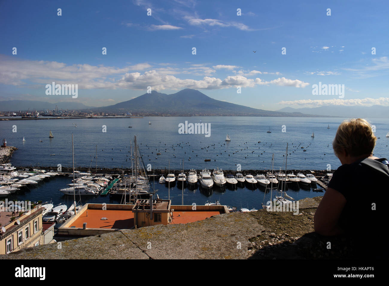 Mount distance hi-res stock photography and images - Alamy