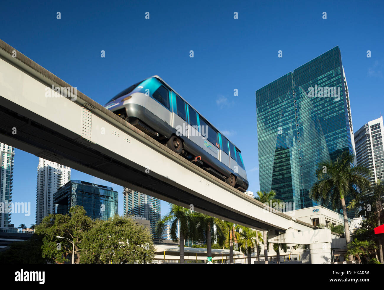 METROMOVER CARRIAGE ELEVATED MONORAIL FINANCIAL DISTRICT MIAMI FLORIDA ...