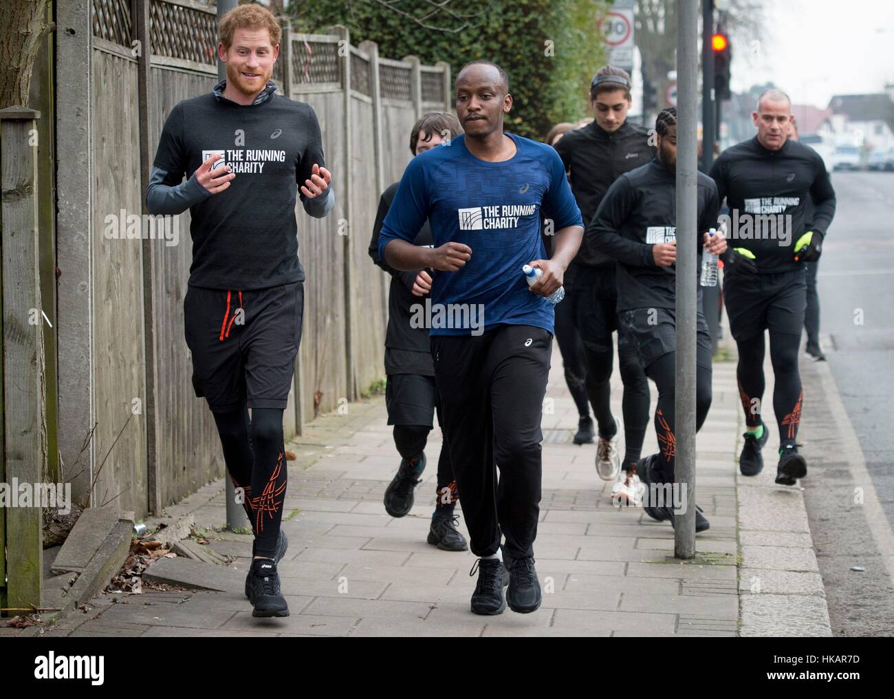 Young homeless people hi-res stock photography and images - Alamy
