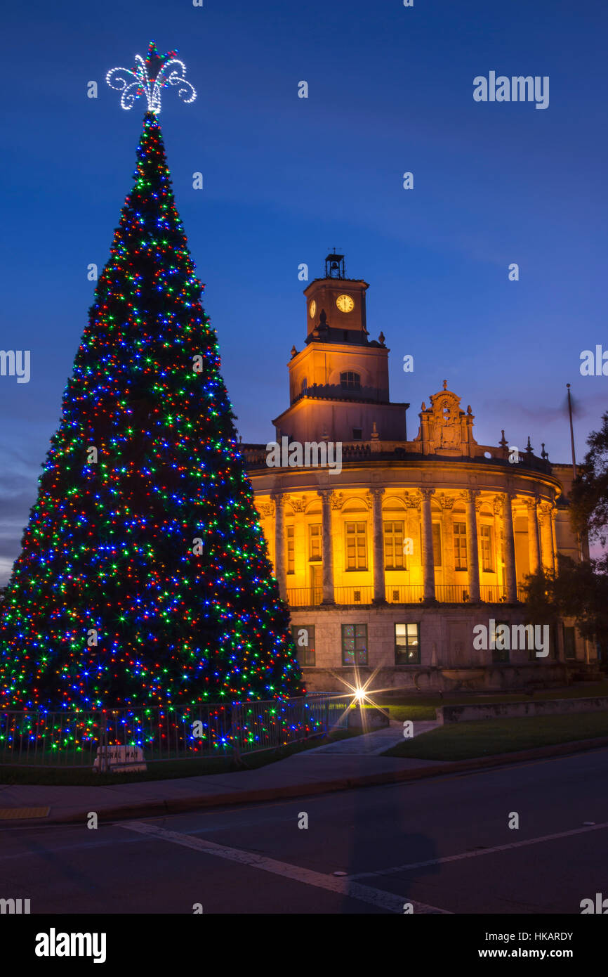 CHRISTMAS TREE CITY HALL (©PAIST & FINK 1928) CORAL GABLES FLORIDA USA ...