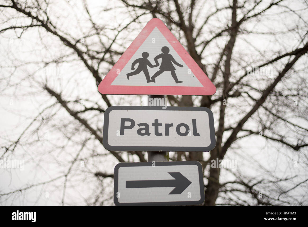 School patrol warning road sign hi-res stock photography and images - Alamy