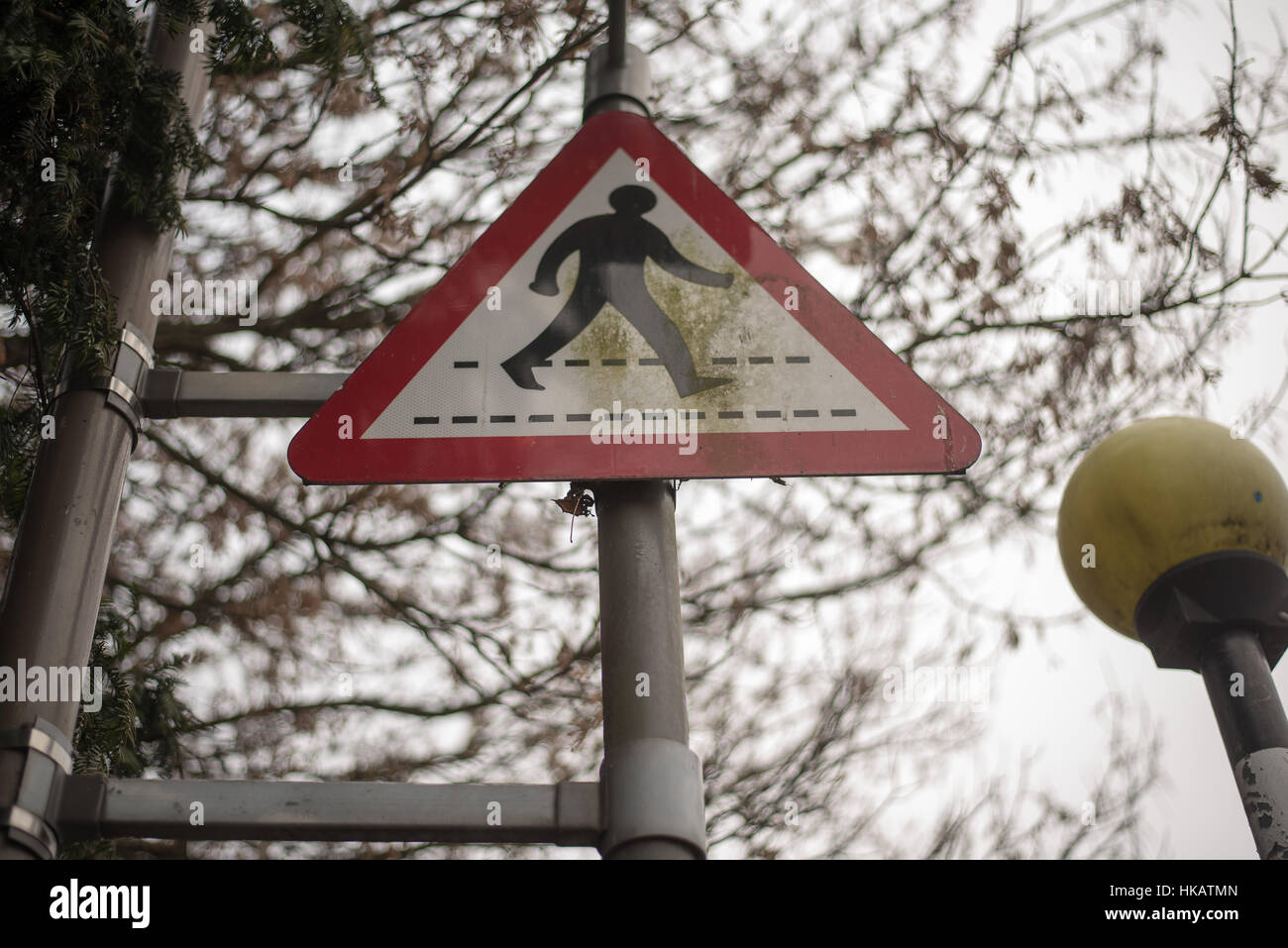 Pedestrian warning sign hi-res stock photography and images - Alamy