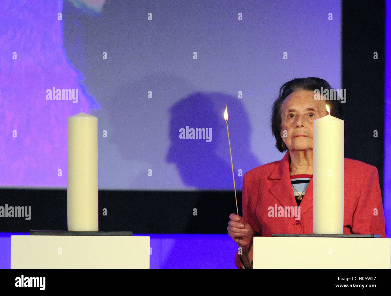 Lily ebert hi-res stock photography and images - Alamy