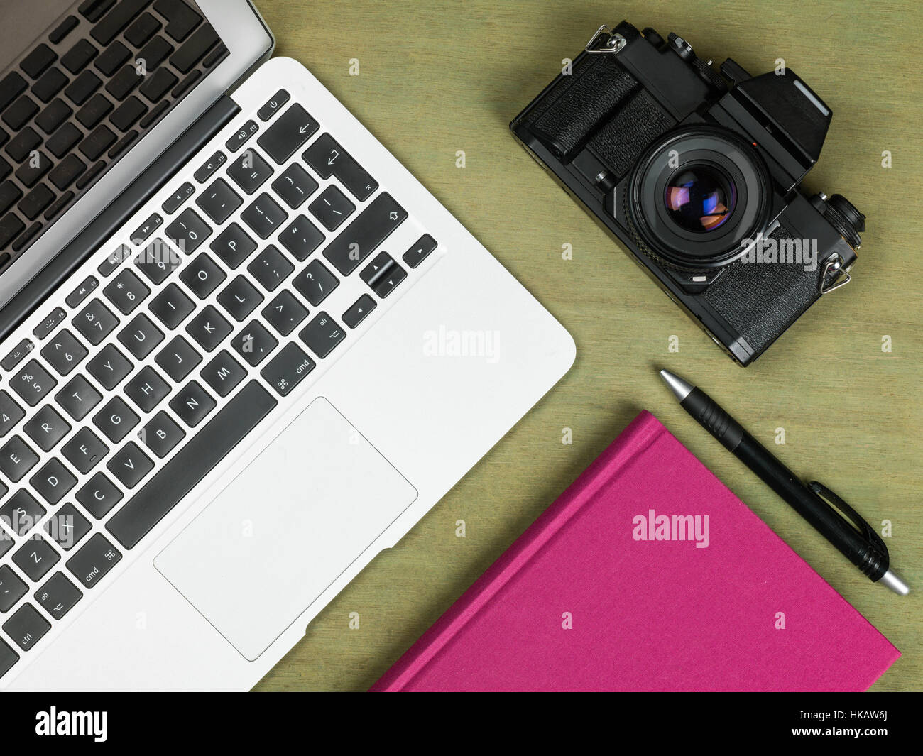 Computer retro hi-res stock photography and images - Alamy
