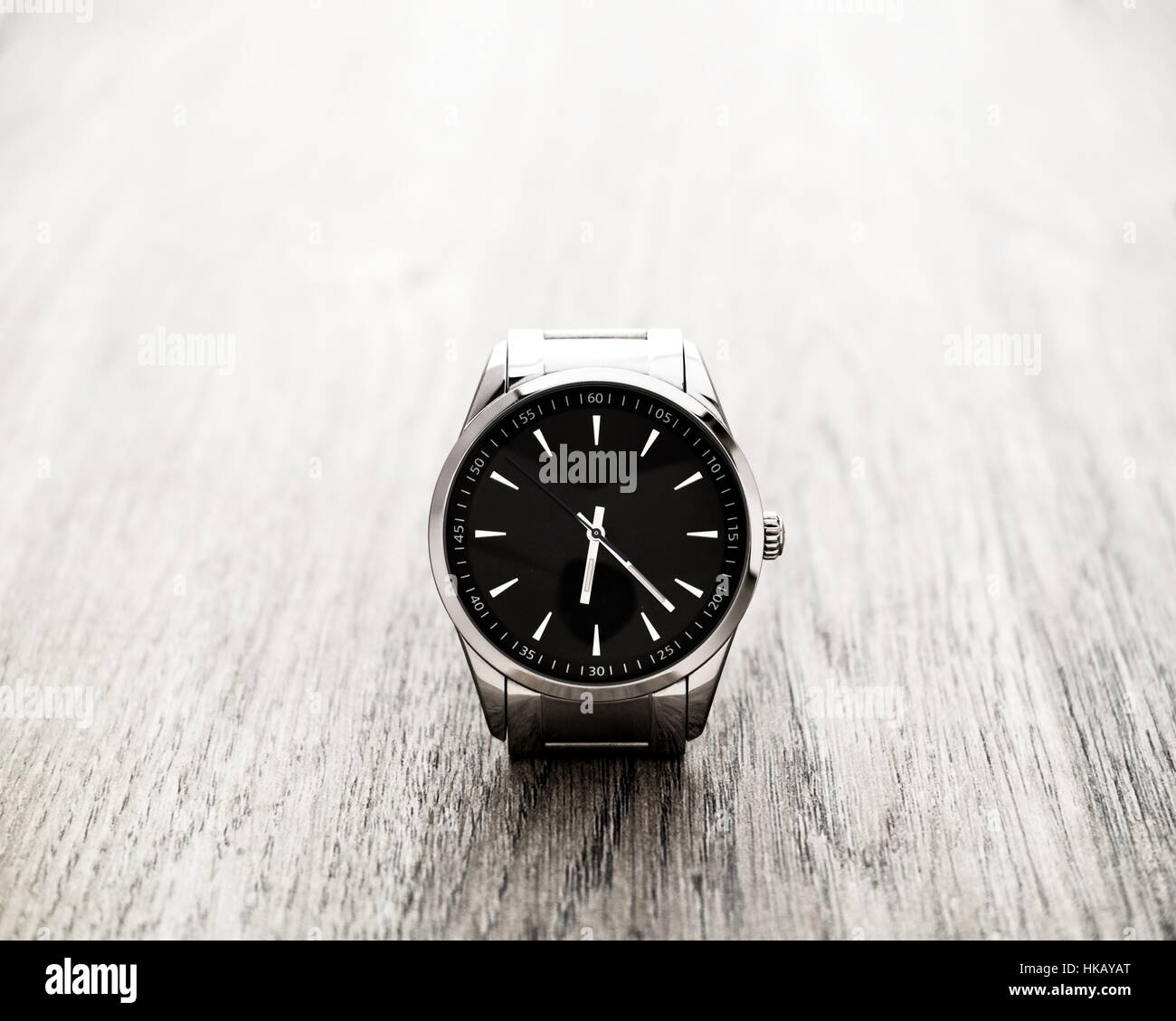 Silver reflective wrist watch hi-res stock photography and images - Alamy