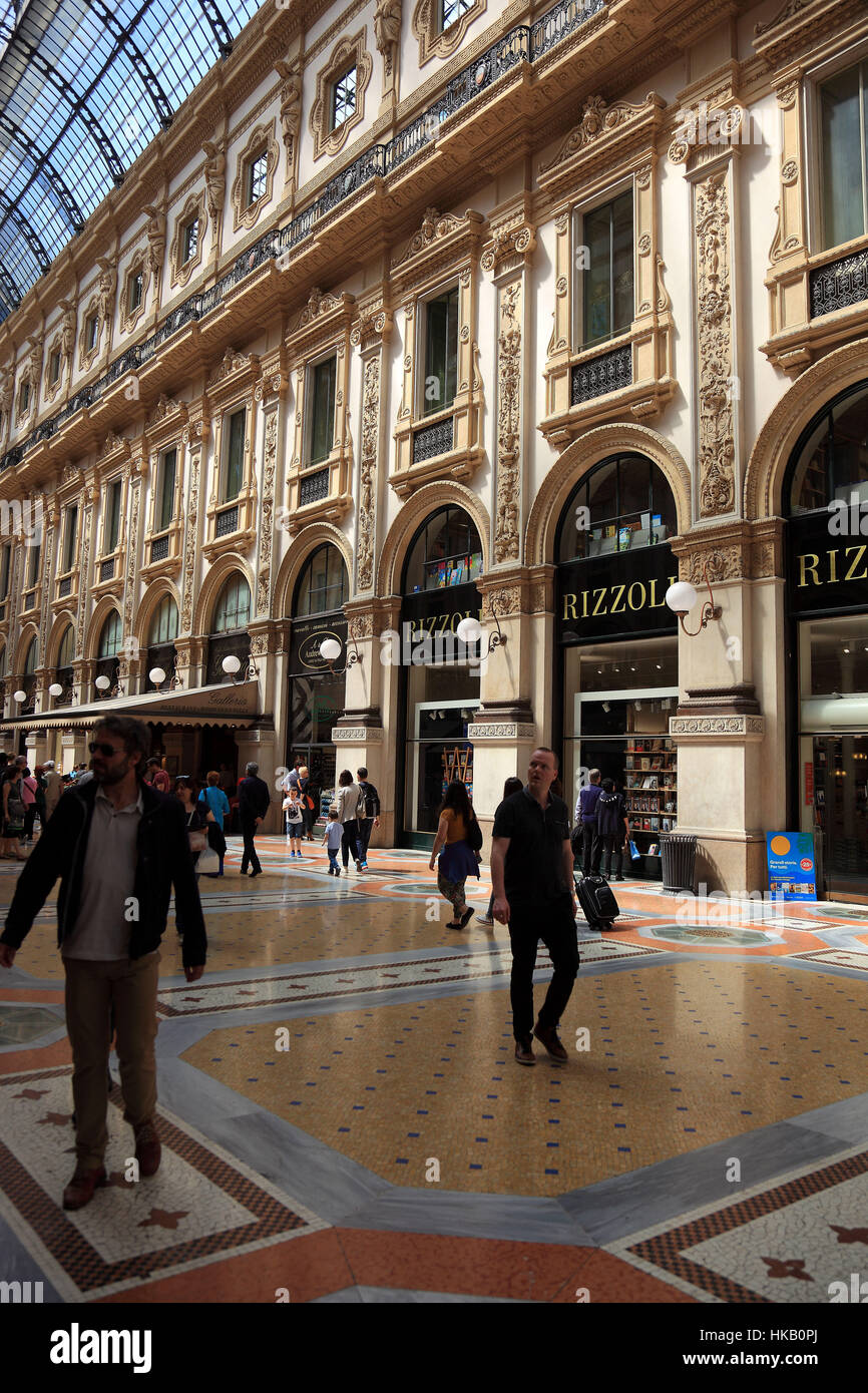Italy, city of Milan, city center, Galleria Vittorio Emanuele II ...