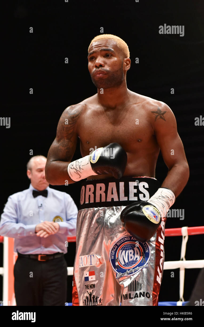 Tokyo, Japan. 31st Dec, 2016. Jezreel Corrales (PAN) Boxing : Jezreel ...
