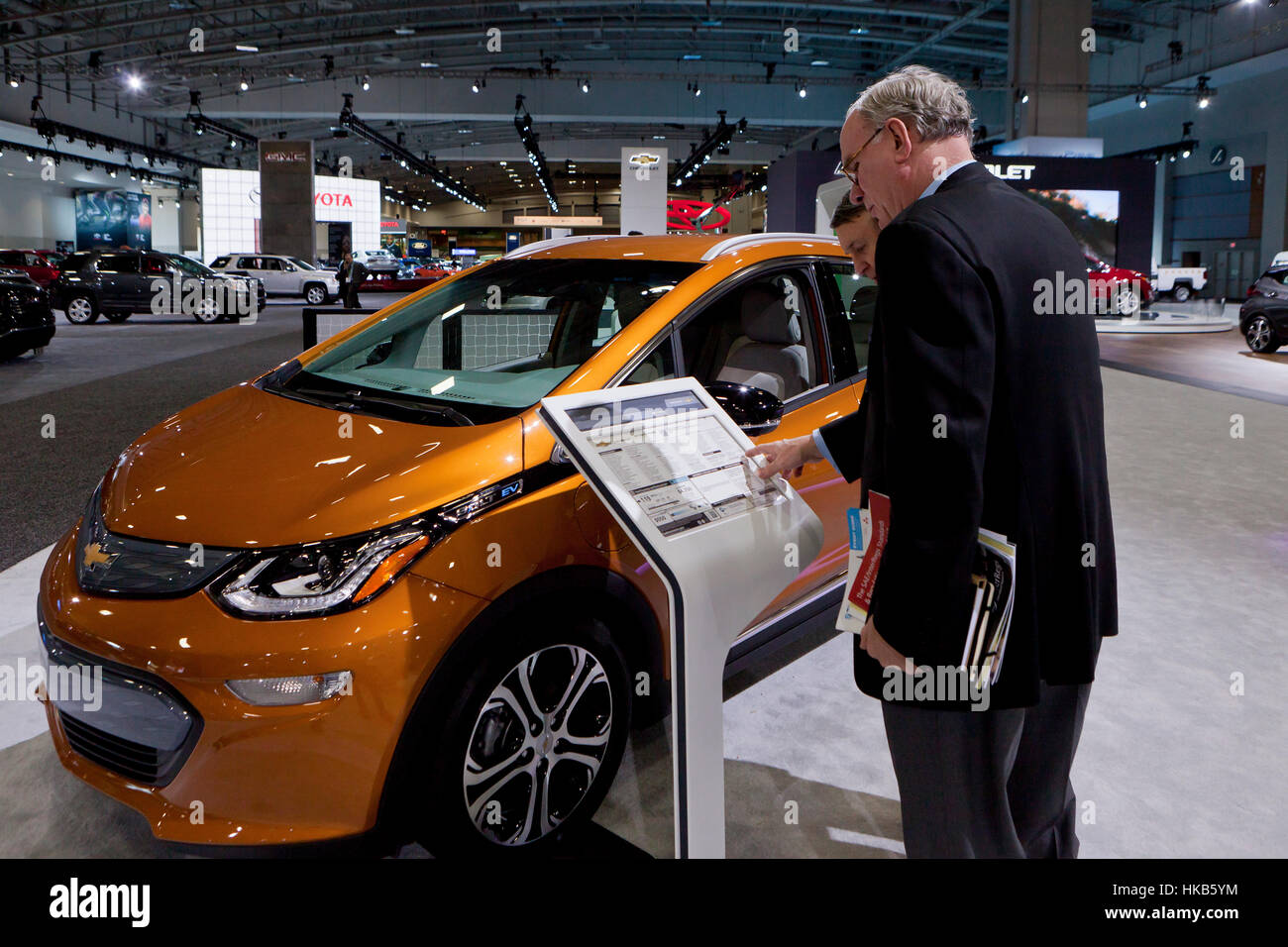 Car show models hi-res stock photography and images - Alamy