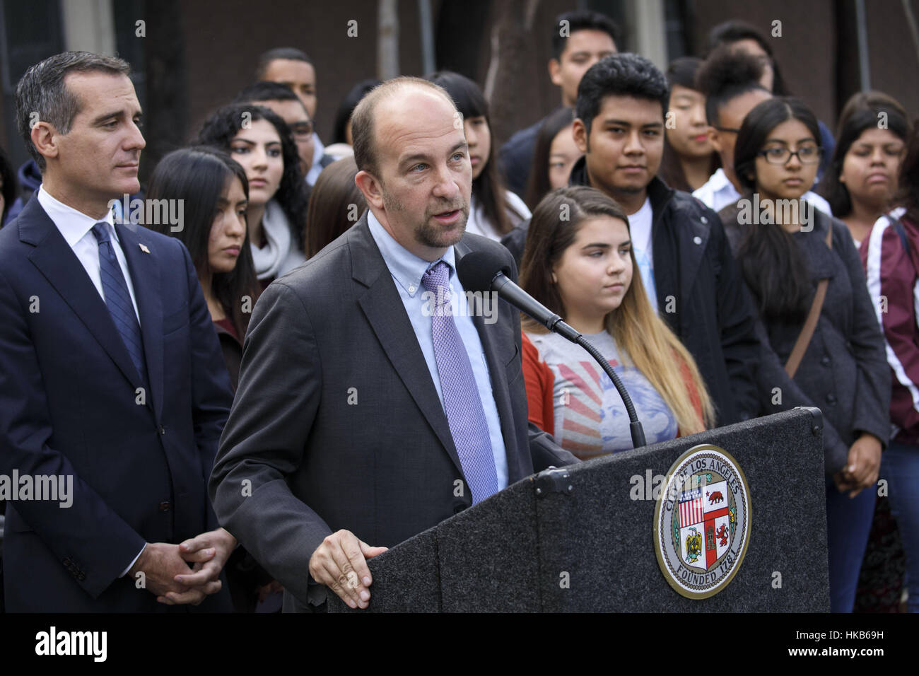 Los Angeles, CA, USA. 21st Nov, 2016. LAUSD Board President Steve ...