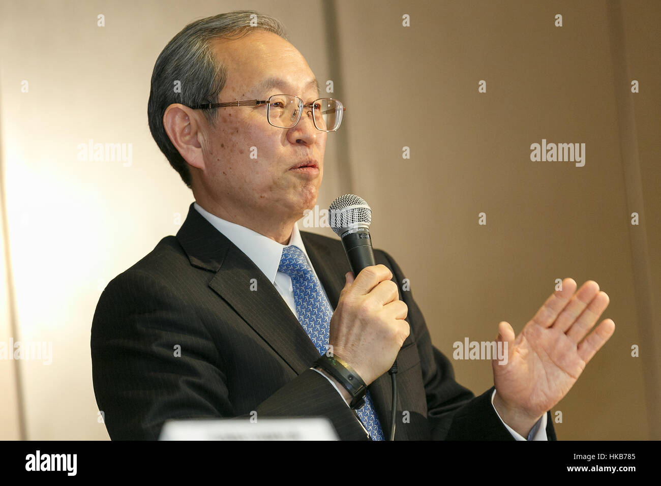 Tokyo, Japan. 27th Jan, 2017. Toshiba Corp. President Satoshi Tsunakawa ...