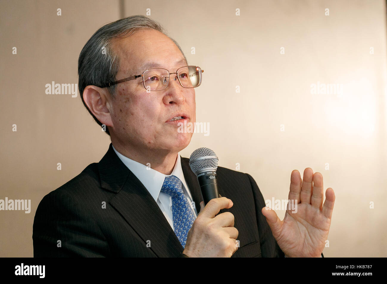Tokyo, Japan. 27th Jan, 2017. Toshiba Corp. President Satoshi Tsunakawa ...