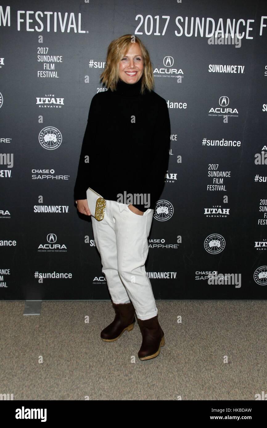 Julie rudd hi-res stock photography and images - Alamy