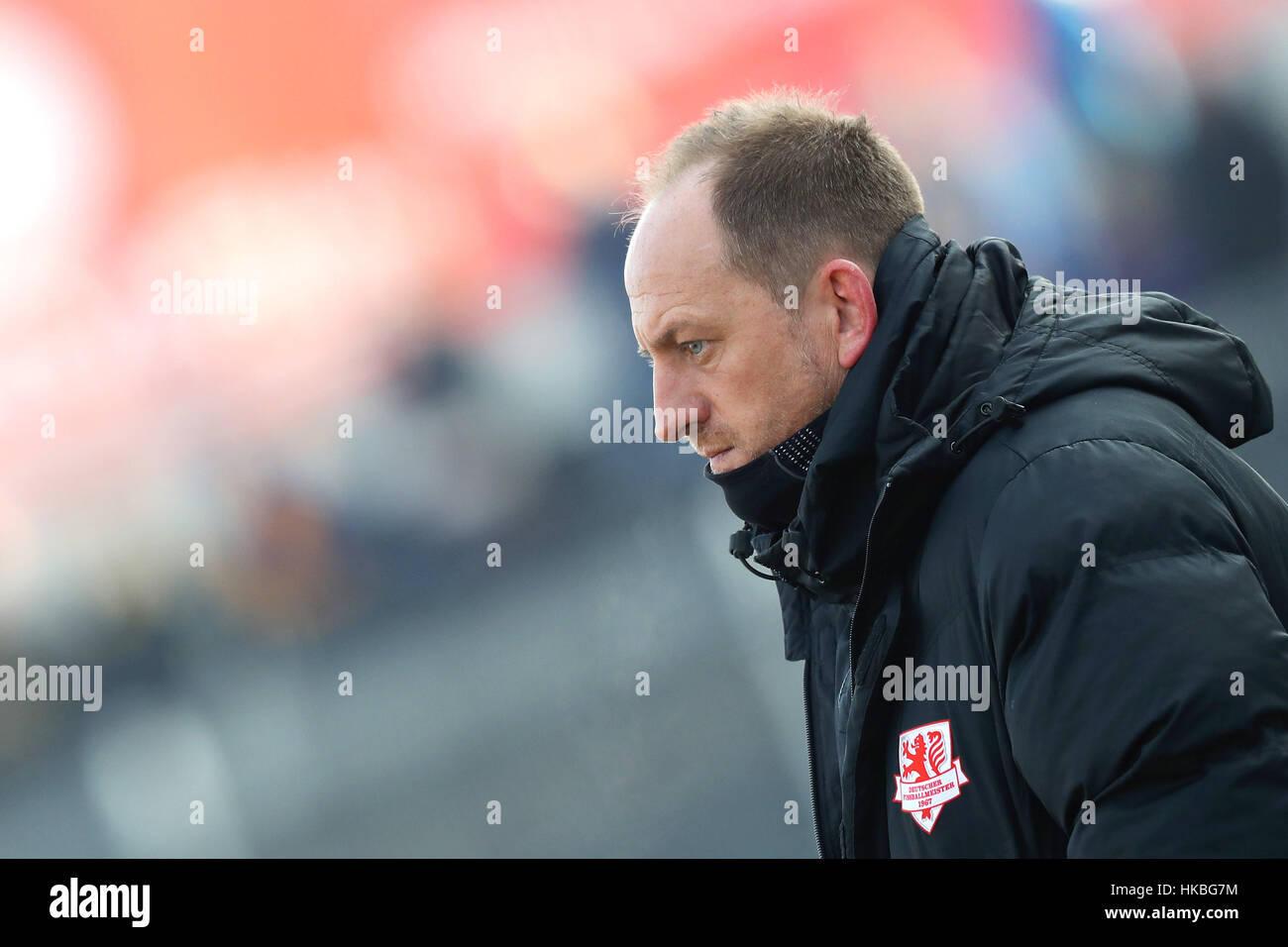 Wuerzburg, Germany. 28th Jan, 2017. Braunschweig's coach Torsten ...