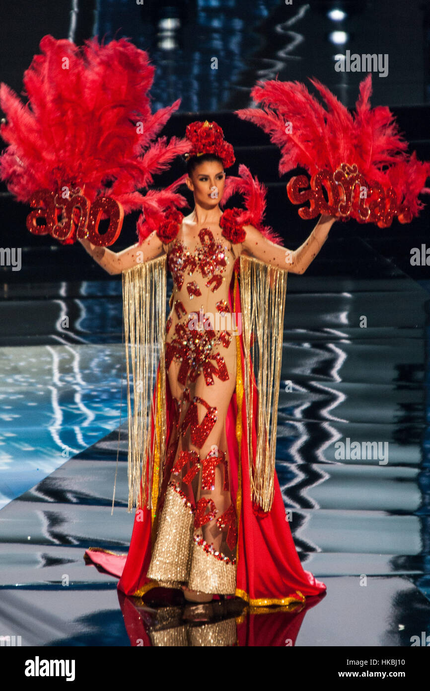 Pasay, Philippines. 26th Jan, 2017. Miss Spain shows off her national ...
