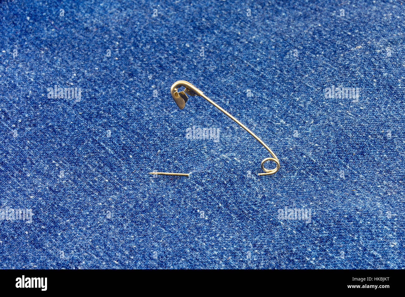 Threaded pin hi-res stock photography and images - Alamy