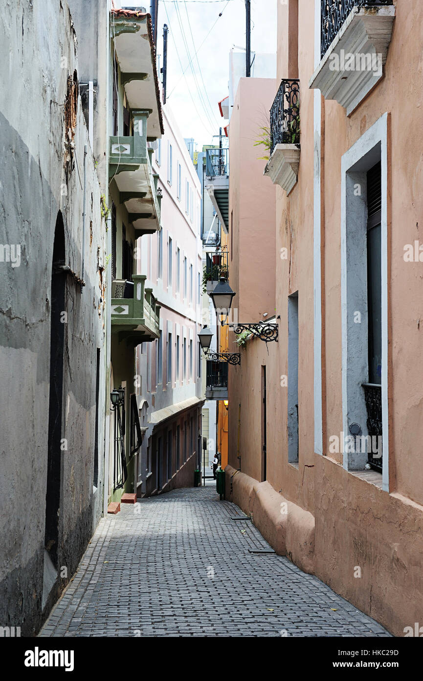 Old san juan puerto rico street color hi-res stock photography and ...