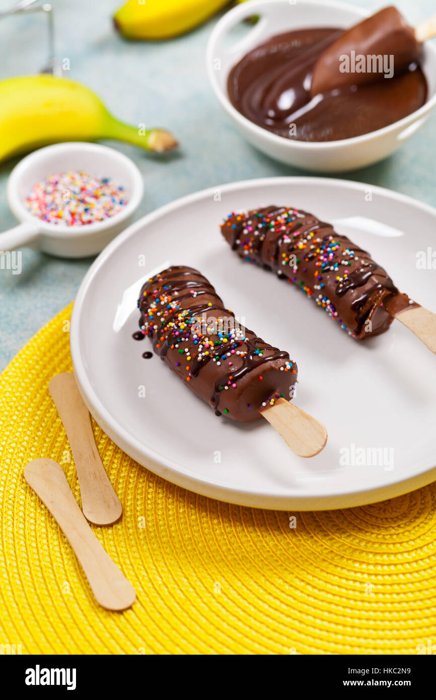 Banana Dessert Chocolate Banana Pops Stock Photo - Alamy