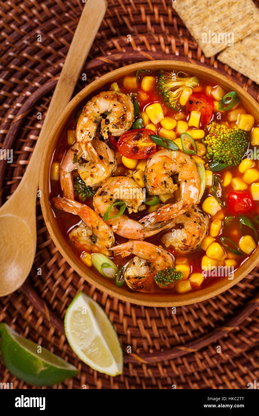 Jumbo asian shrimp hi-res stock photography and images - Alamy