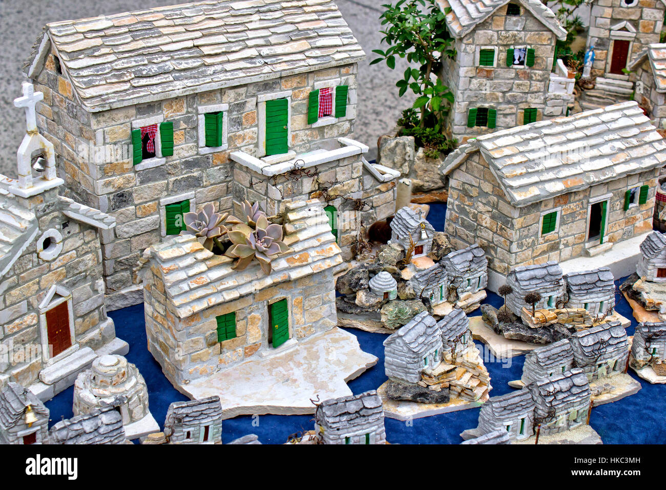 Village model house miniature hi-res stock photography and images - Alamy