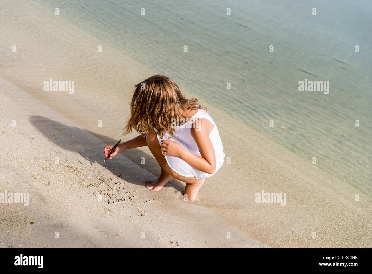 Writing in the sand hi-res stock photography and images - Alamy