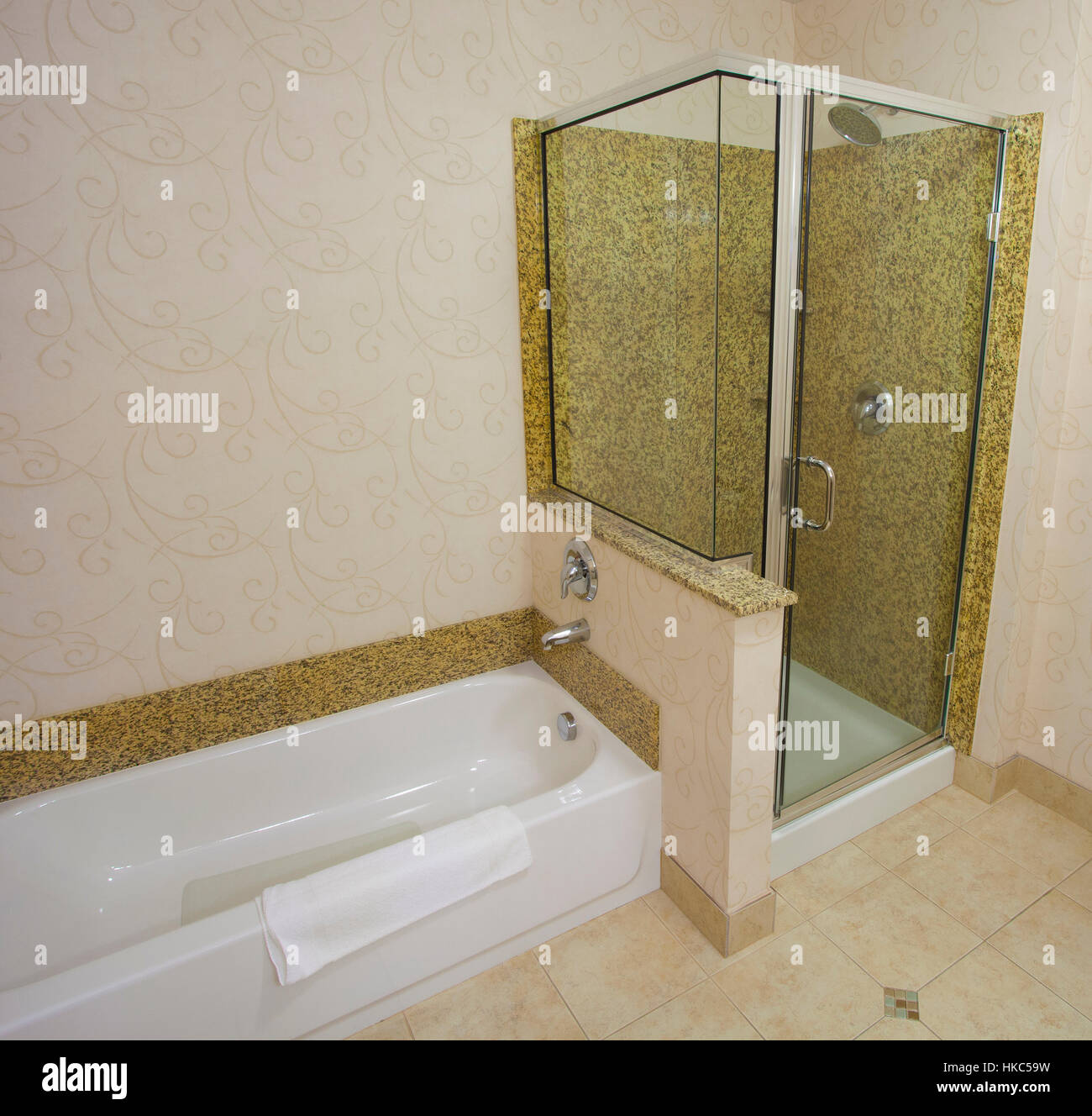 White porcelain bathtub hi-res stock photography and images - Alamy