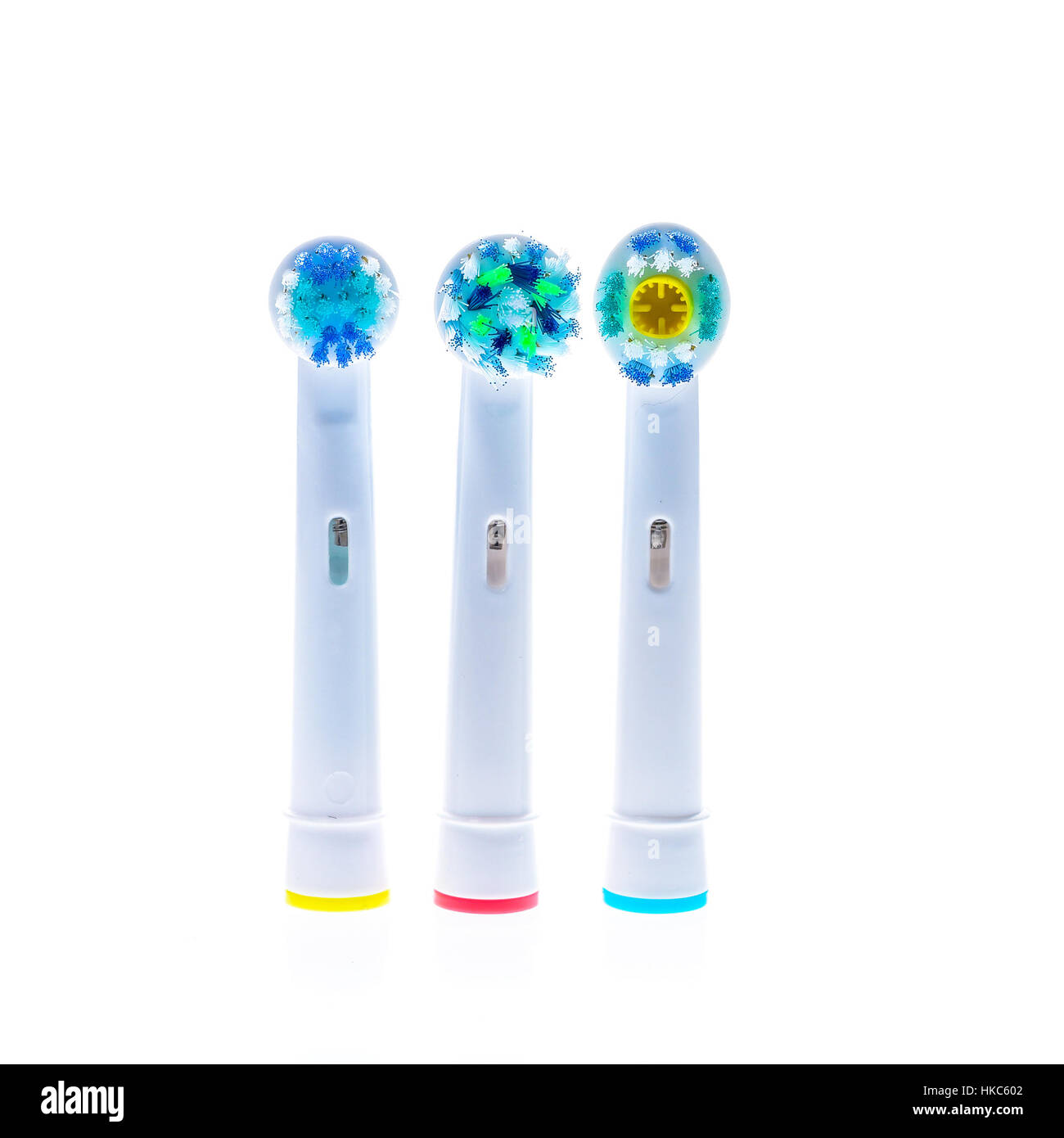Different Electric Toothbrush replacement heads with color rings ...
