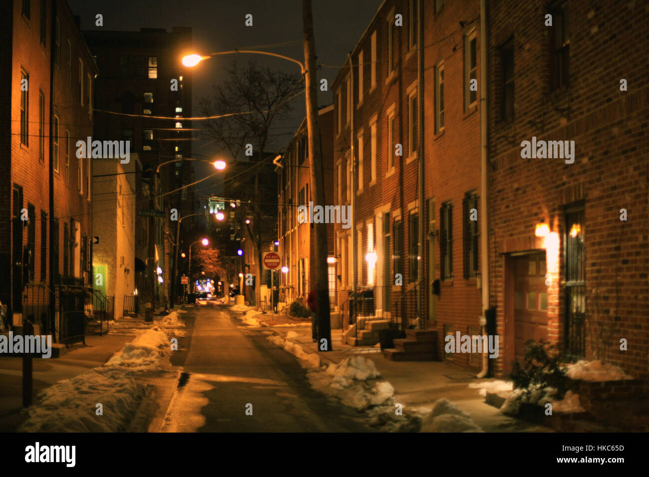 Romantic night streetlight in the city of Philadelphia Stock Photo - Alamy
