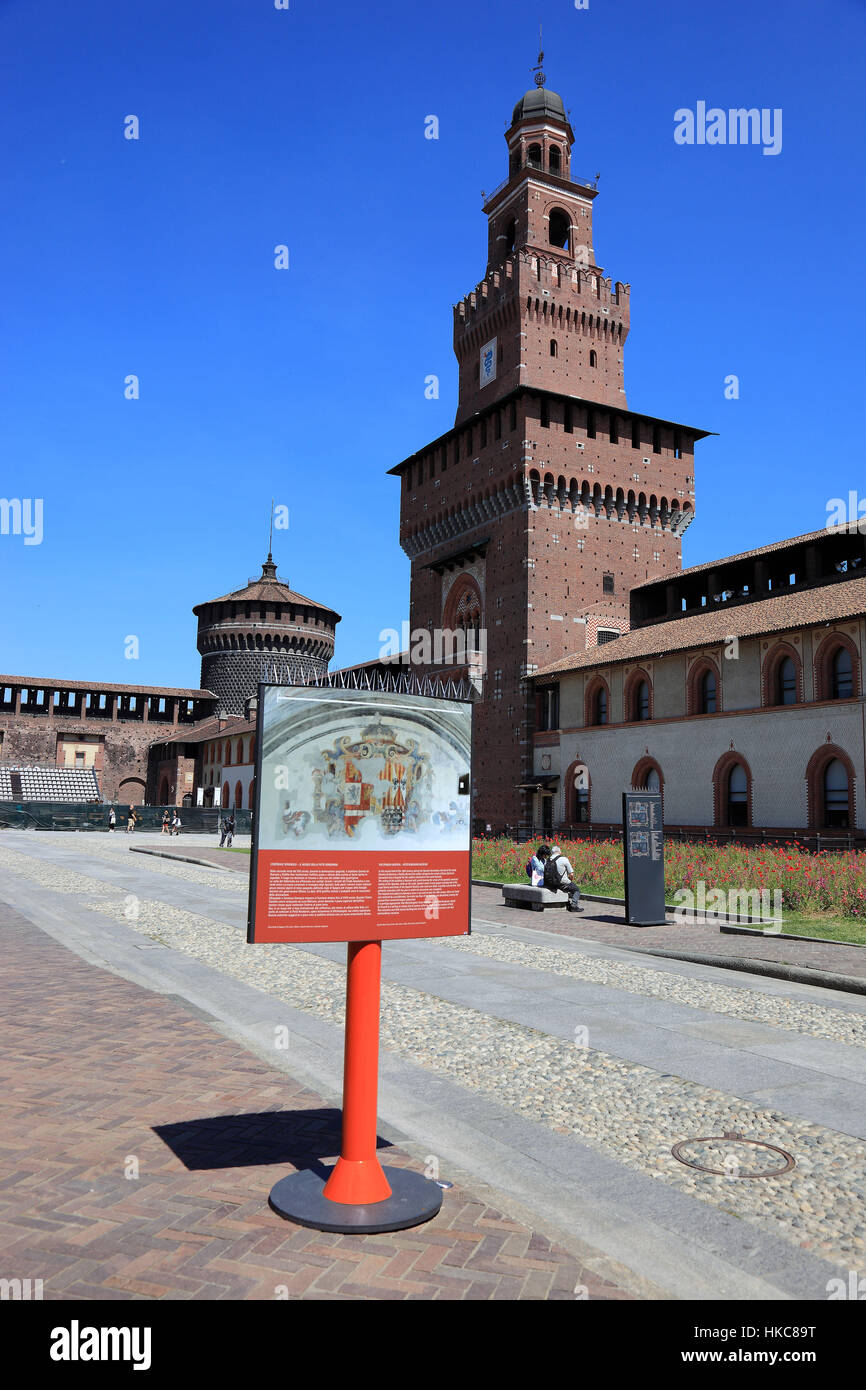 Italy, city of Milan, main gate, Torre del Filarete of the Castello ...