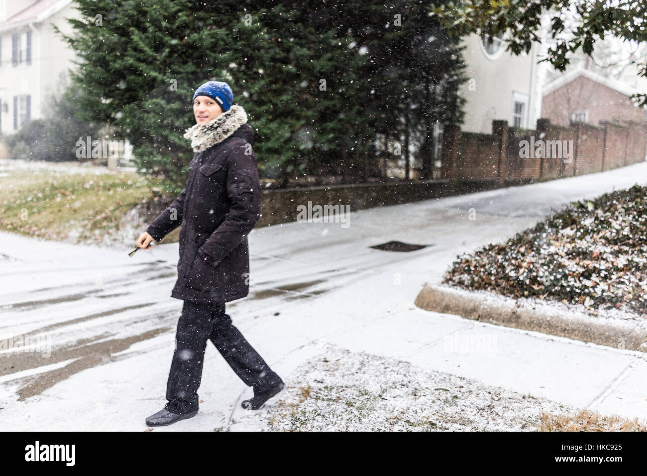 Man walking to car with keys hi-res stock photography and images - Alamy