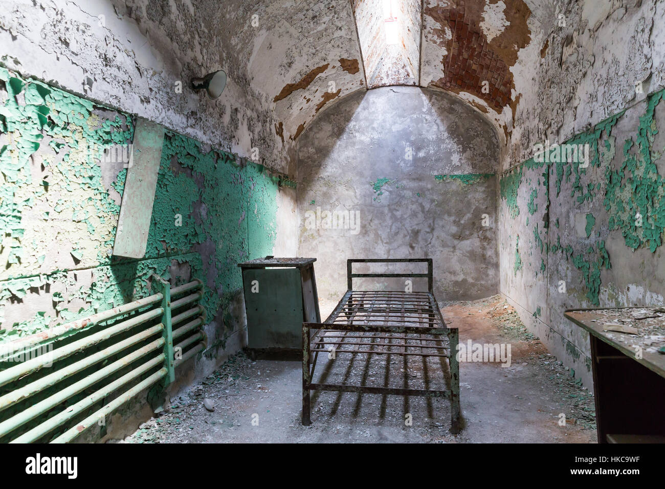 Prison jail cell window hi-res stock photography and images - Alamy