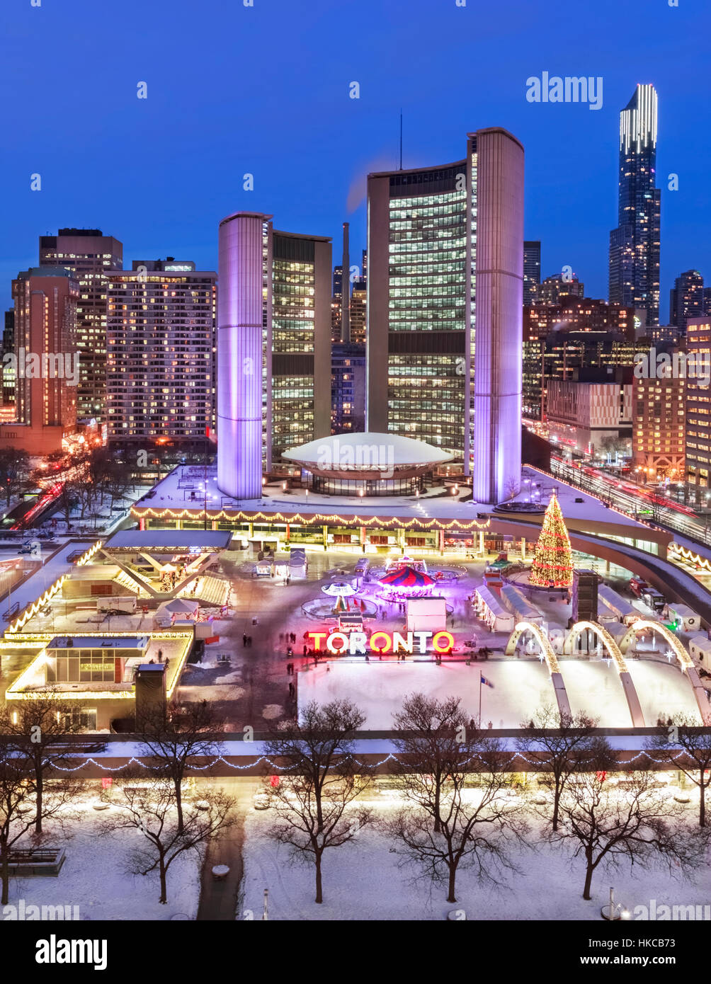Toronto City Hall, Nathan Phillips Square, Skating Rink; Toronto ...
