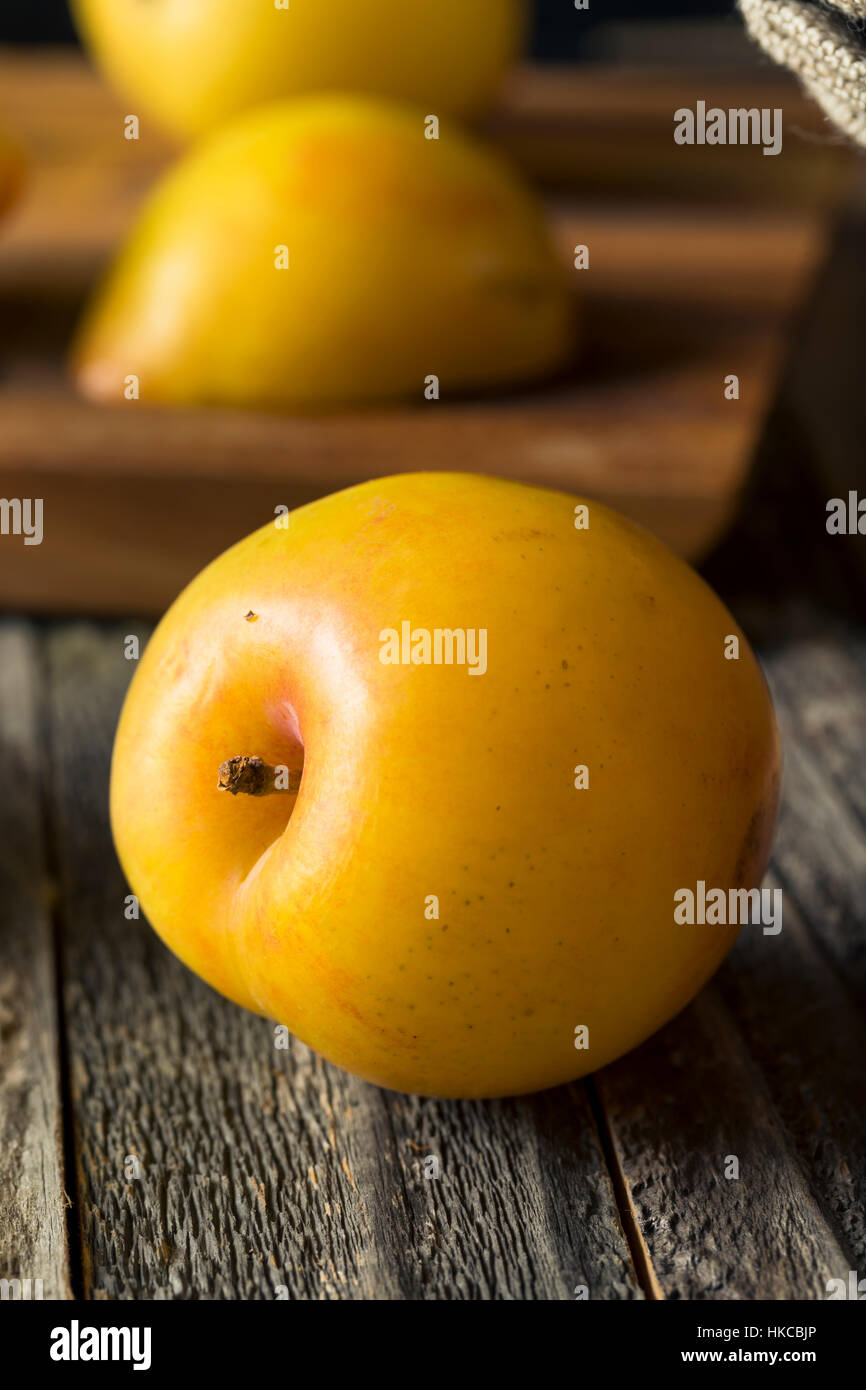 Healthy Organic Yellow Lemon Plums REady to Eat Stock Photo - Alamy