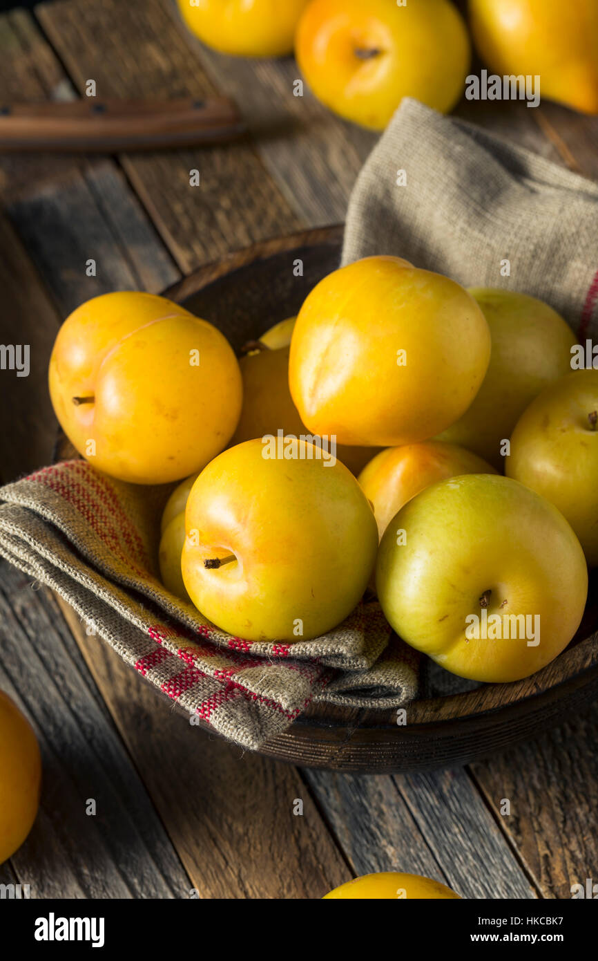 Healthy Organic Yellow Lemon Plums REady to Eat Stock Photo - Alamy