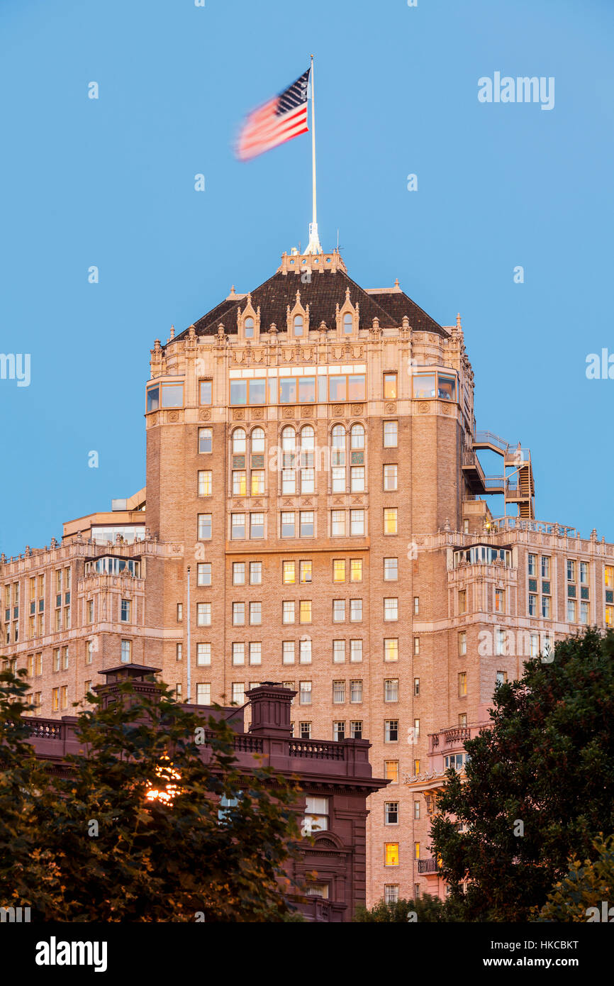 Intercontinental mark hopkins hotel hi-res stock photography and images ...