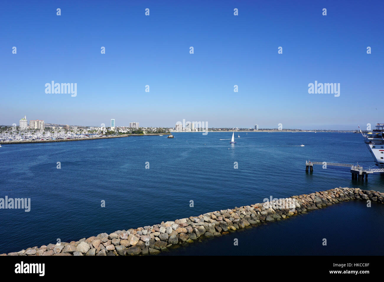 Long beach skyline hi-res stock photography and images - Alamy