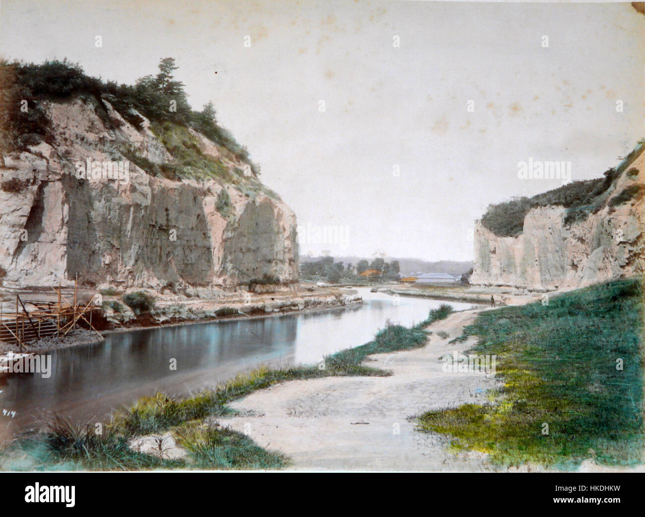 This artwork, titled 'Japon 1886,' represents a scene influenced by ...