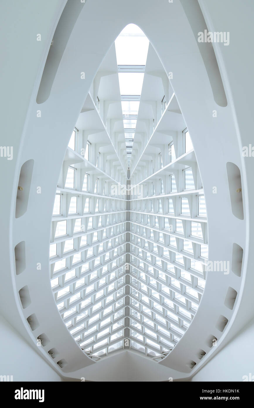Interior atrium and skylight of Milwaukee Art Museum designed by ...