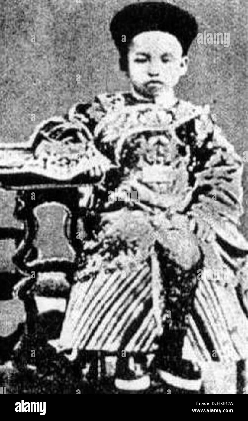 Emperor Guangxu as a child Stock Photo - Alamy